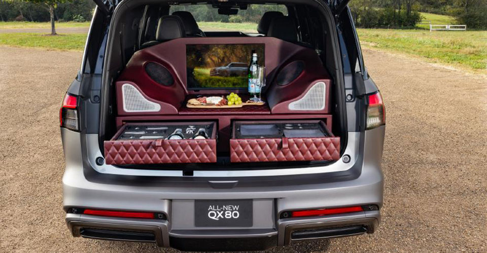 INFINITI Elevates Tailgate Season With AUTOGRAPH Lounge Concept at SEMA ...